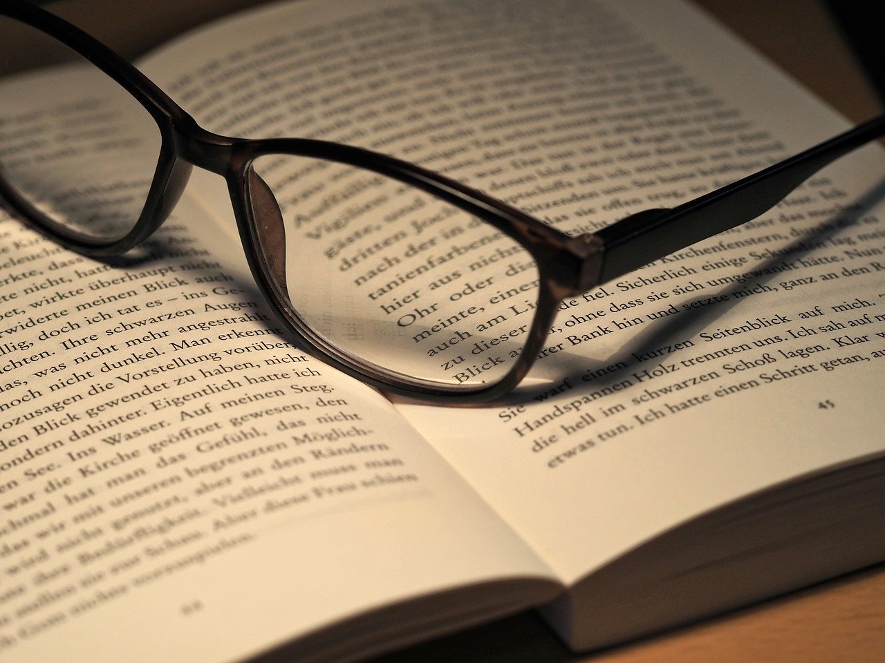 Comment déterminer la forme de lunettes idéale pour un look impeccable Comment déterminer la forme de lunettes idéale pour un look impeccable